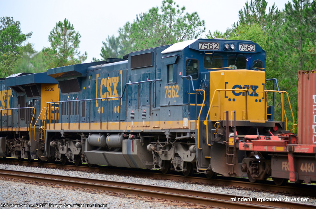 CSX 7562